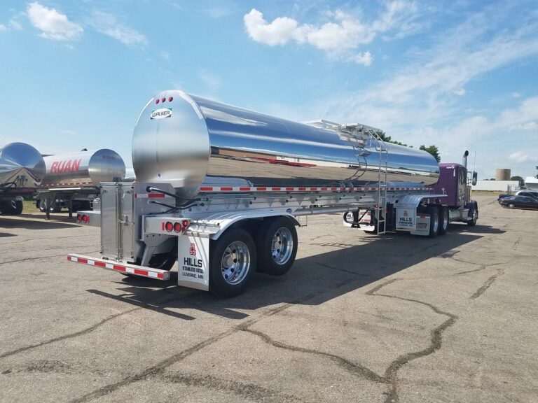 Tanker Trailers - Hills Stainless